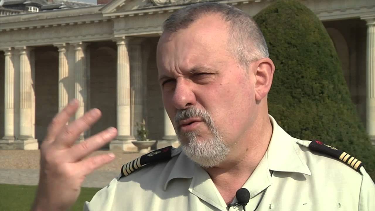 Le Colonel Michel Goya dénonce "le Parti des petits boutiquiers ...