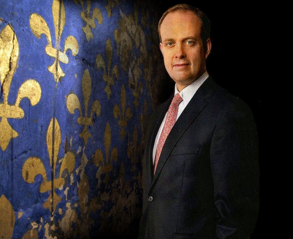 Le prince Jean nous fait visiter la chapelle royale de Dreux - medias ...