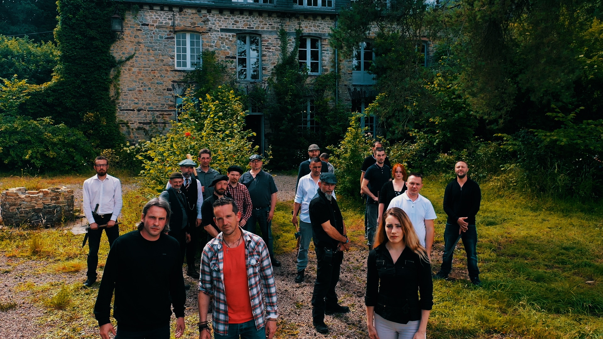 Coronafolie - Le clip qui rassemble Christoff, Romain Guerin, Epona ...