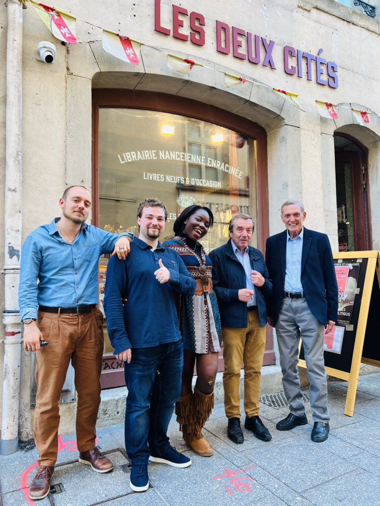 La Librairie des deux cités organise "le livre hors la place" - medias ...